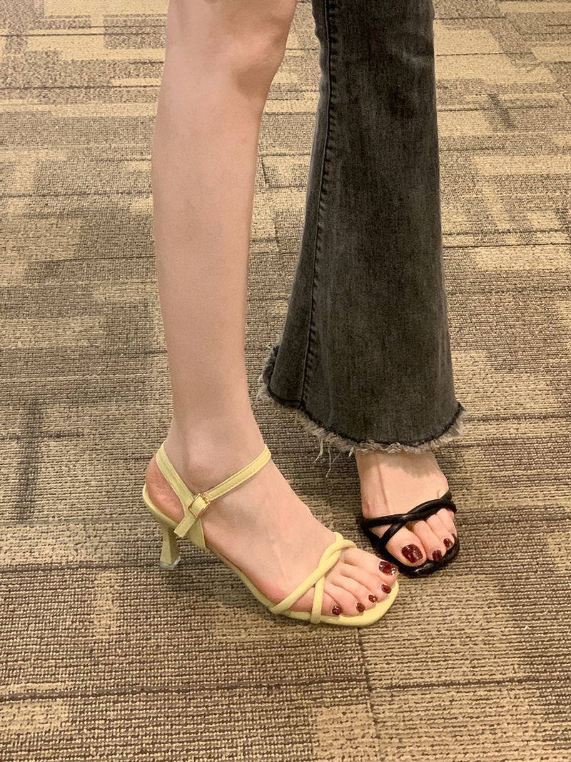 7p Pointed Heel Sandal With Cross Straps, basic High Heels Easy To ...