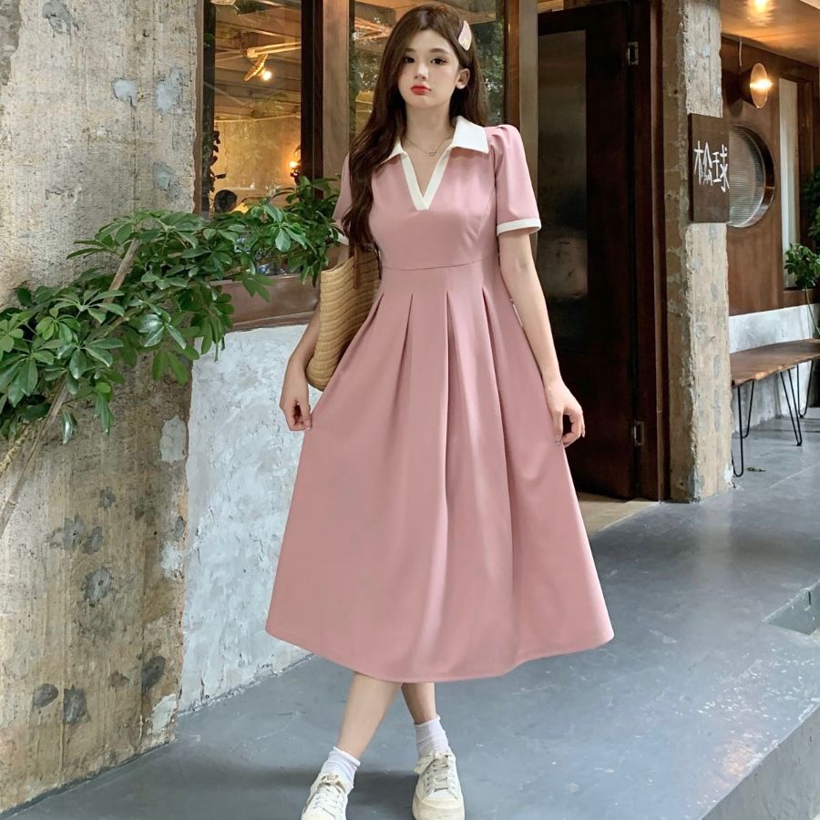 Women's big-size lady's dress with long flared collar and ribbed fabric ...