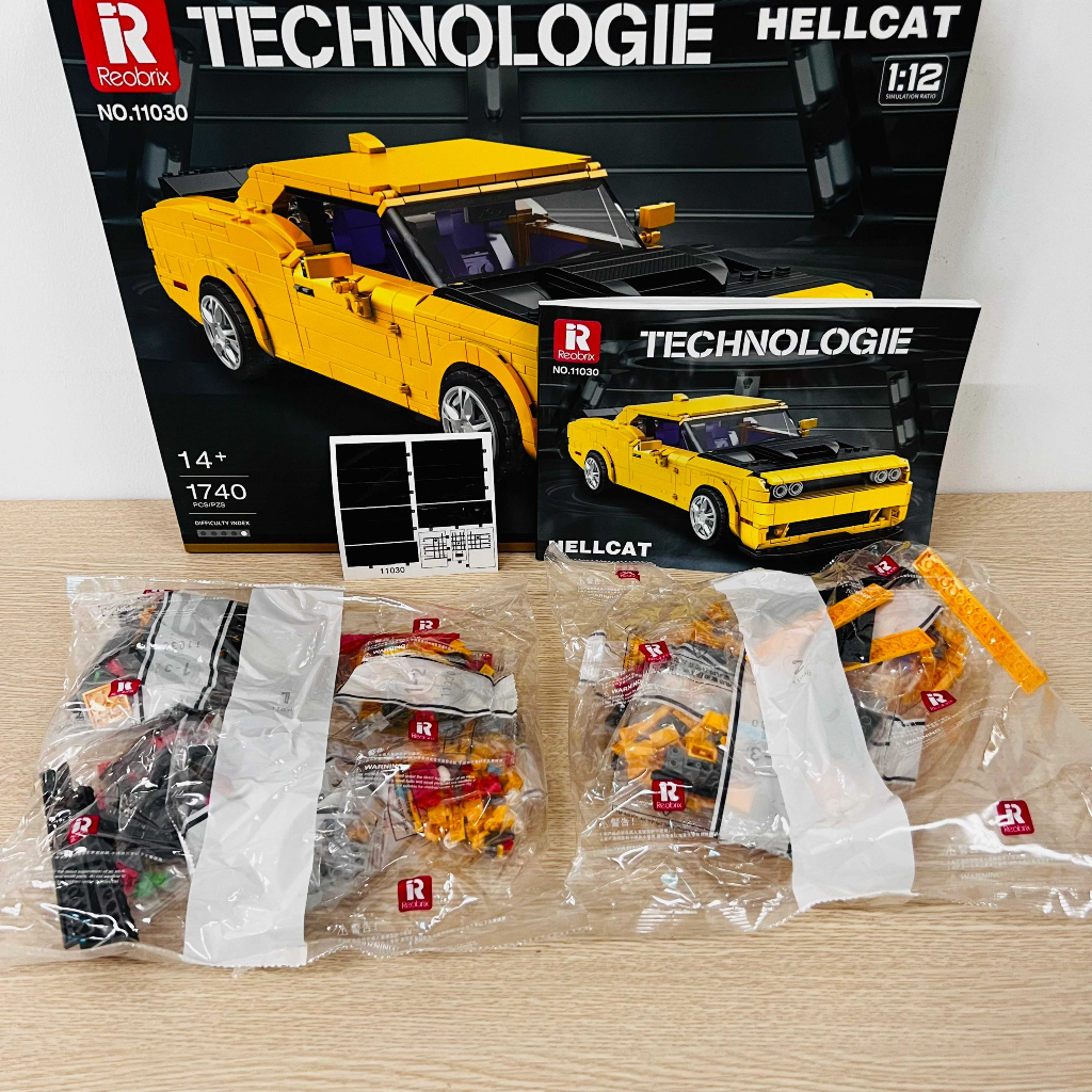 Technic Supercar Assembly Model 34 cm long Dodge Charger HellCat scale ...