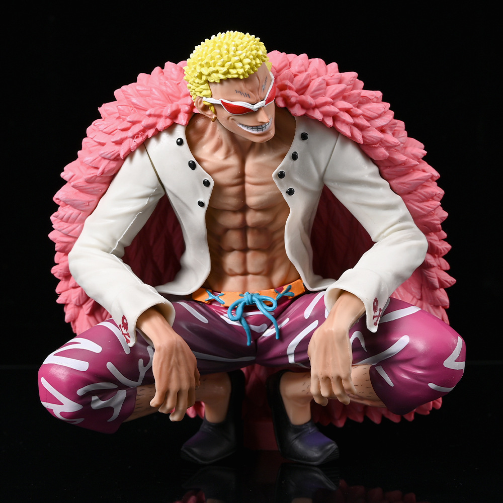 Doflamingo model has 2 changeable heads, 16cm high, has beautiful color ...
