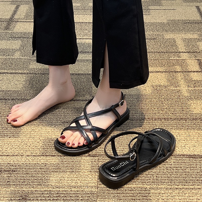 Women's flat sandals with cross straps, soft and comfortable leather ...
