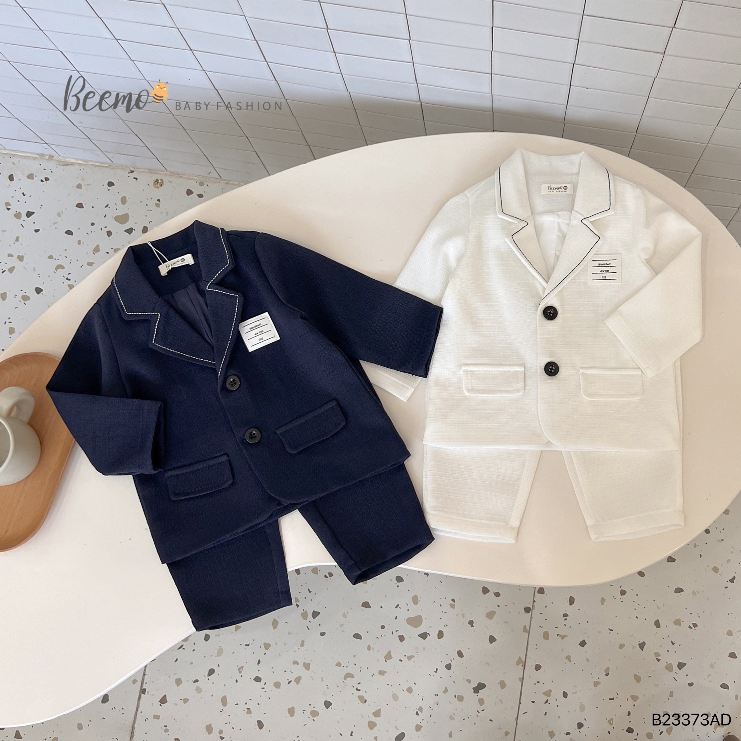 Beemo boys' embossed vest, text felt material with typical thick fabric ...