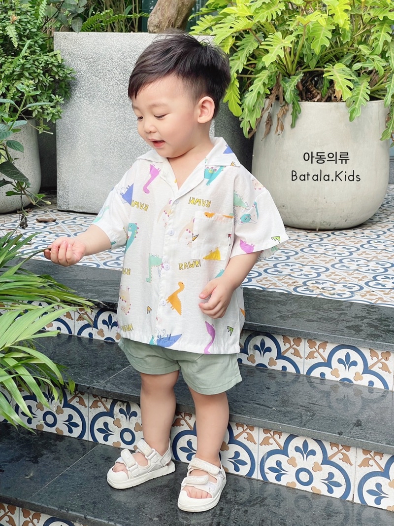 Batala kids summer shirt for boys, DINOSAUR pattern beach shirt for ...