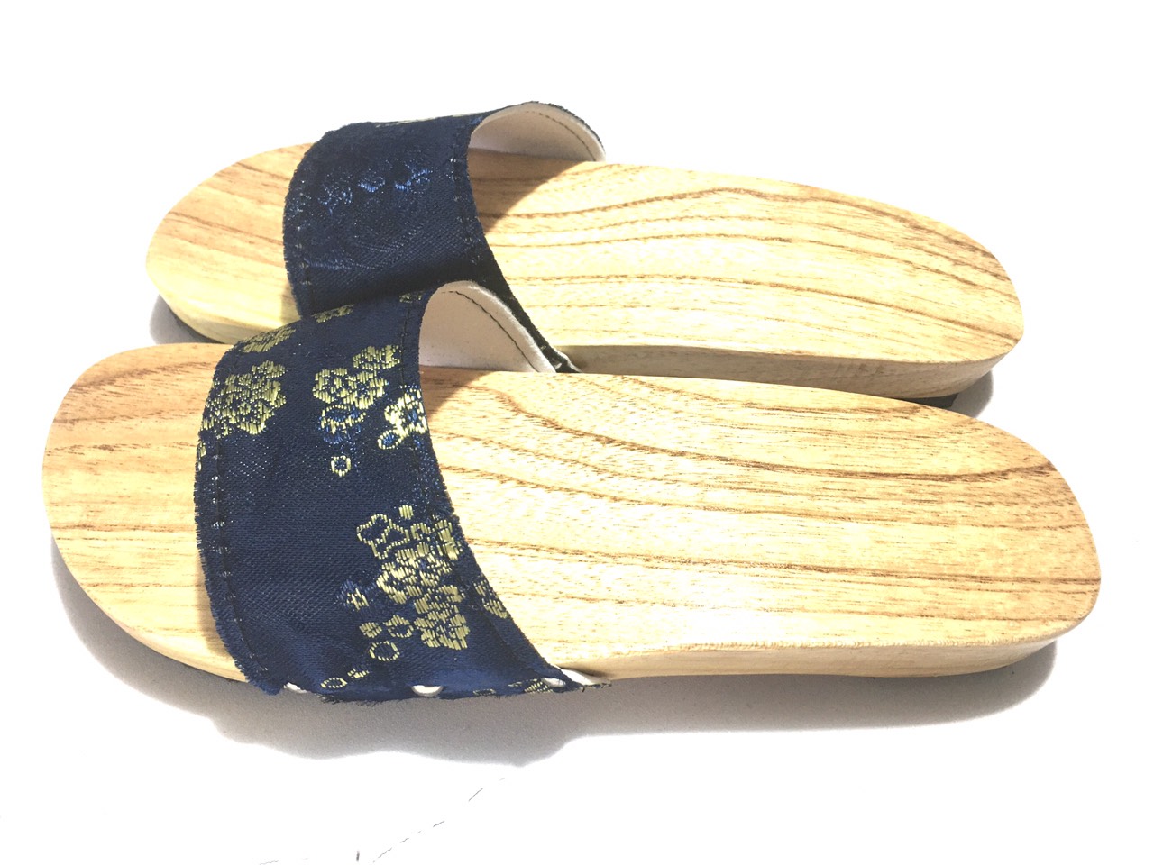Women's wooden clogs, Japanese clogs, clogs (factory) | Shopee Malaysia