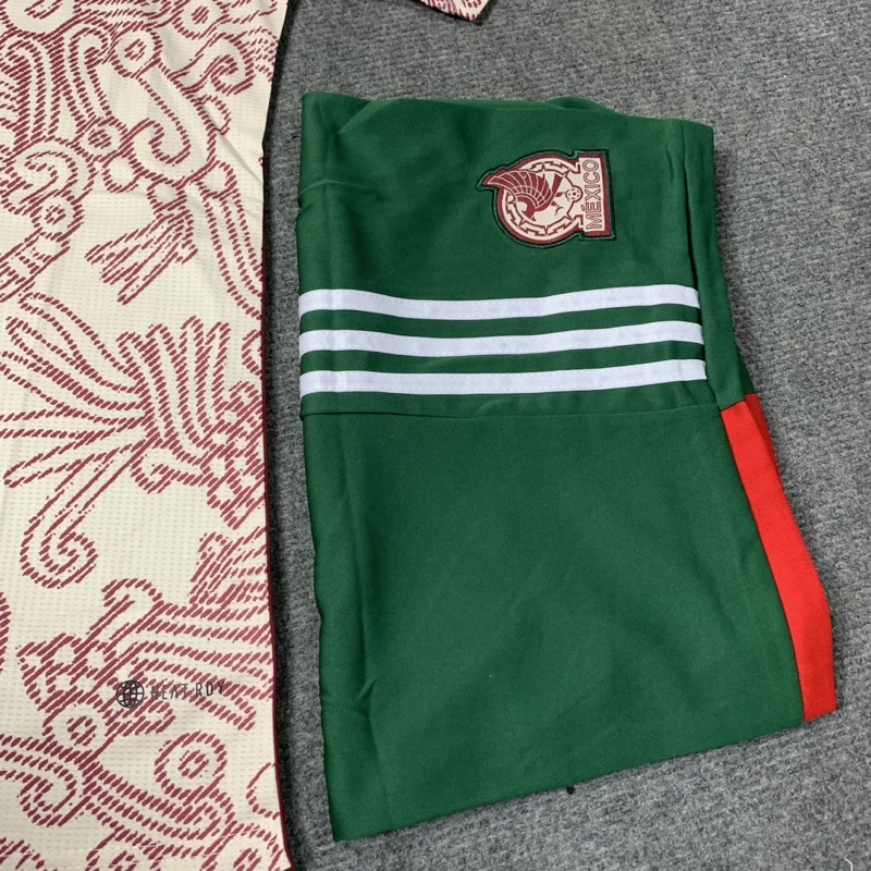 Mexico WC 2022/2023 Football Kit - Standard Competition Model | Shopee ...