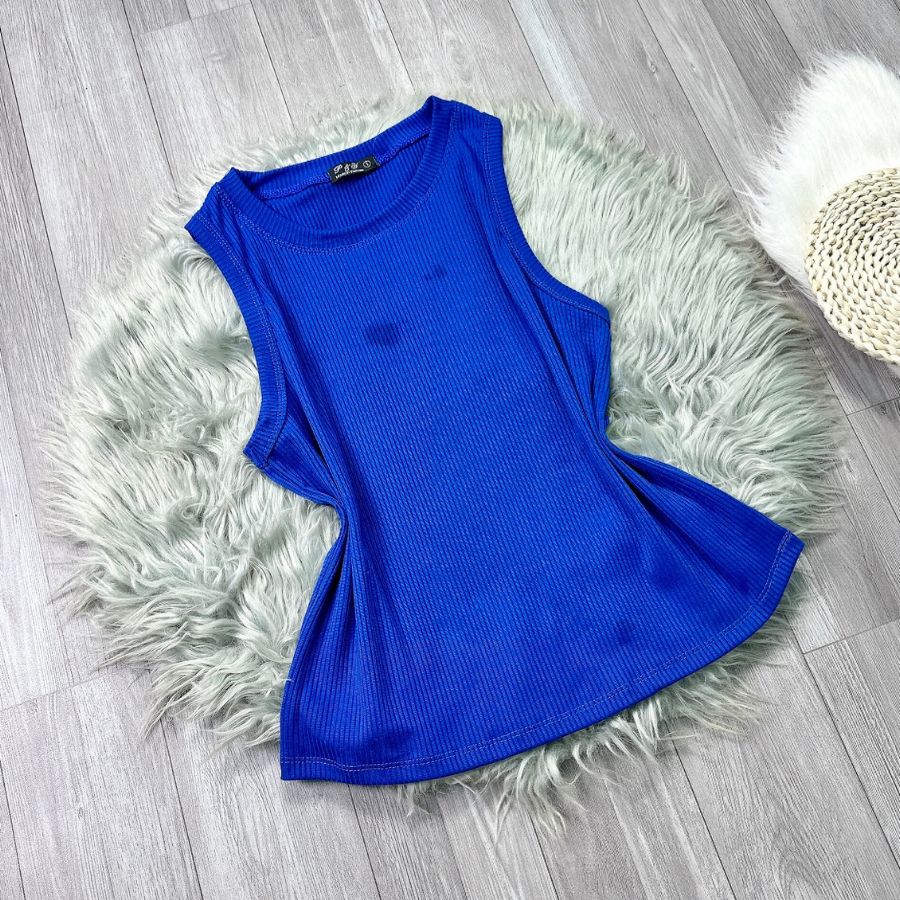 Bigsize women's three-hole crop top t-shirt made of stretchy ribbed ...