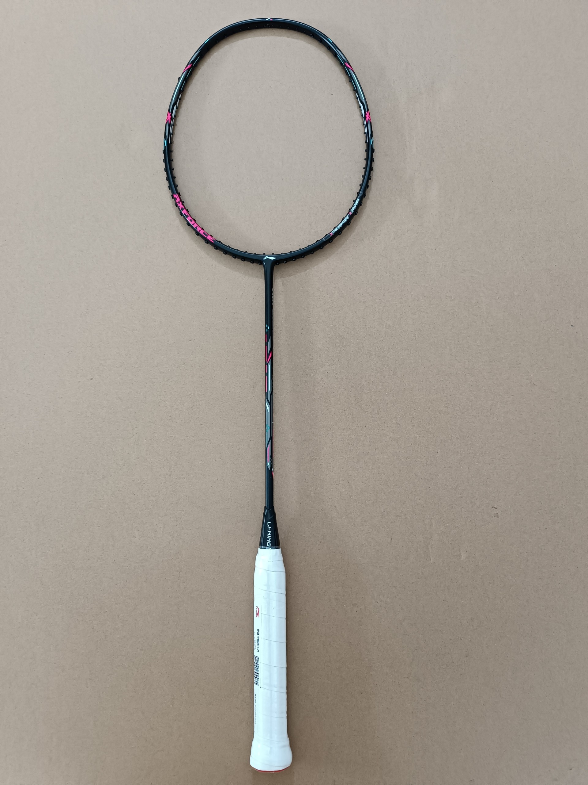 Genuine Lining Axforce Cannon badminton racket with pre-tensioned full ...