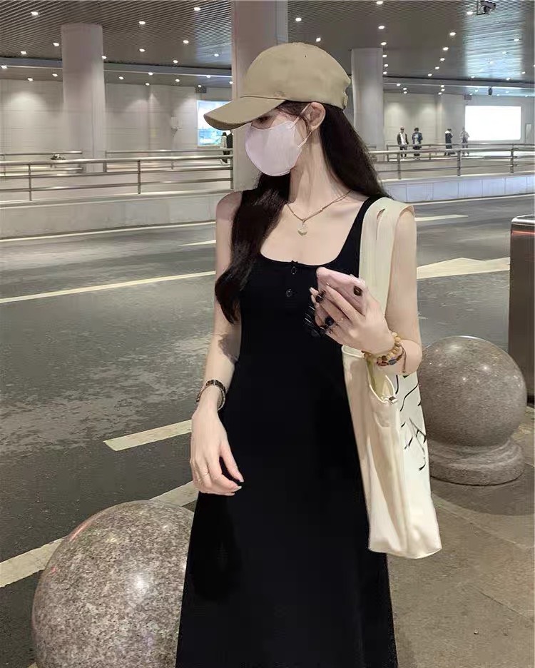 Korean style spaghetti straps dress with long shape / hugging three ...