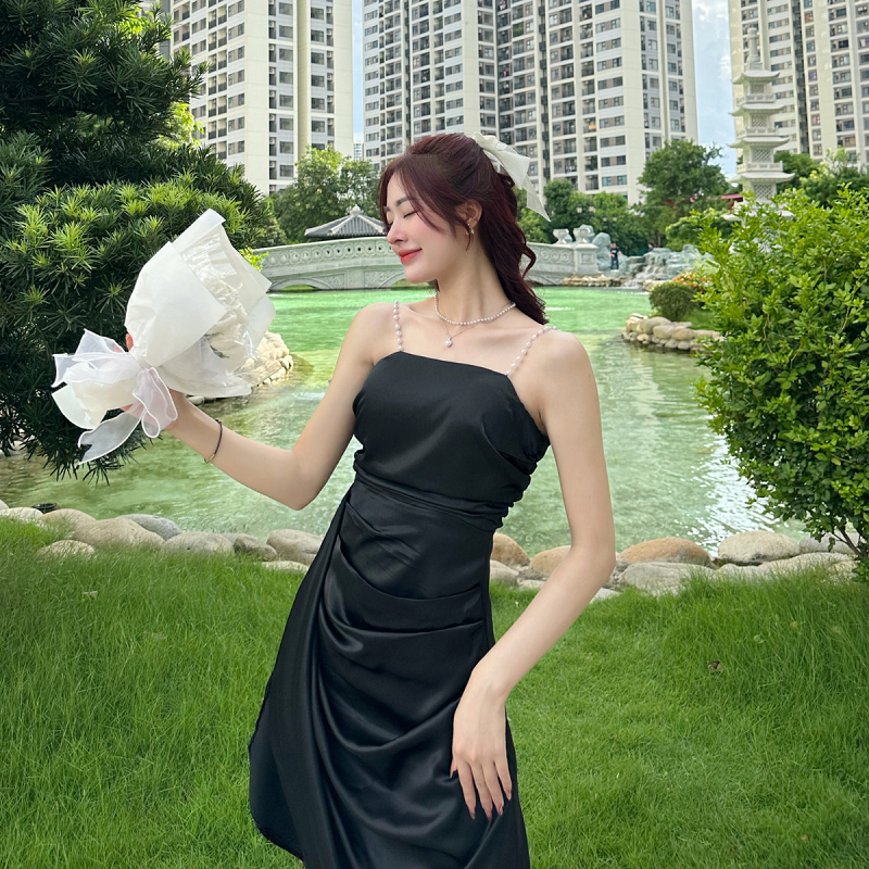 Nv146 Silk Two-String Dress with Elegant Ruffles and Beaded Straps ...
