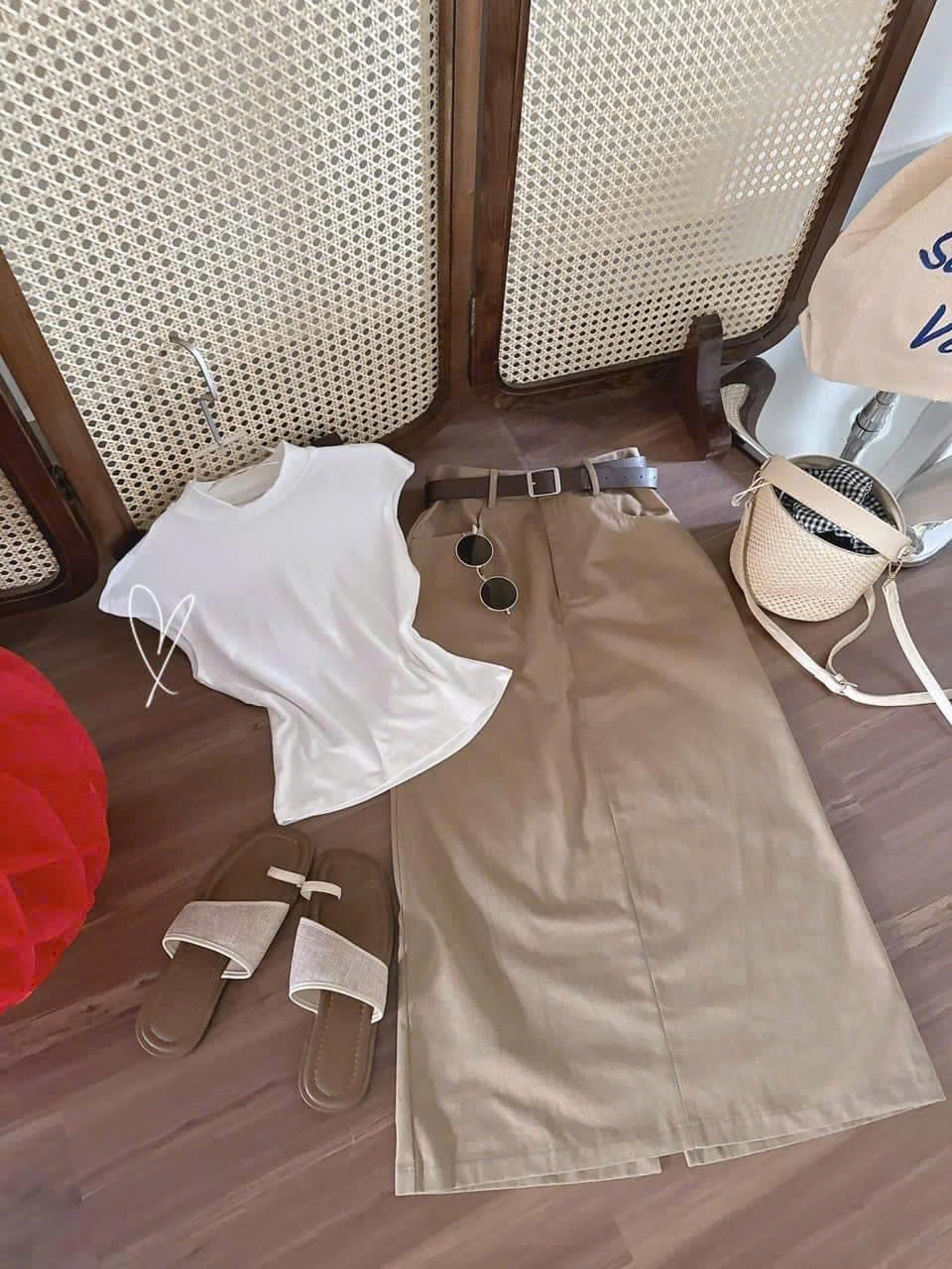 Set of 3 Piece body-hugging turtleneck shirt mixed with khaki skirt ...