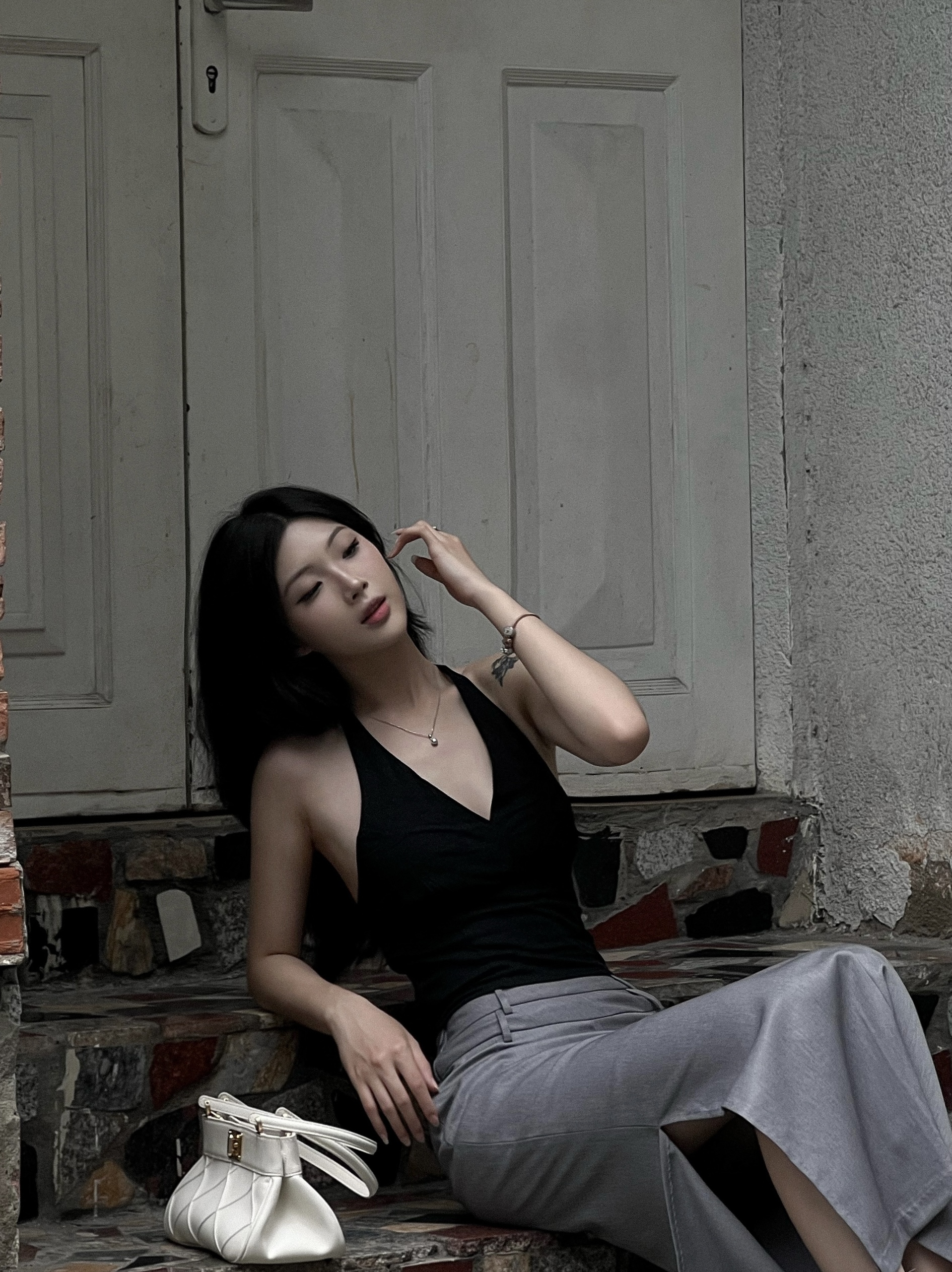 Seductive basic linen crop top with halter neck to match any summer outfit MA373 Kimee | Shopee ...