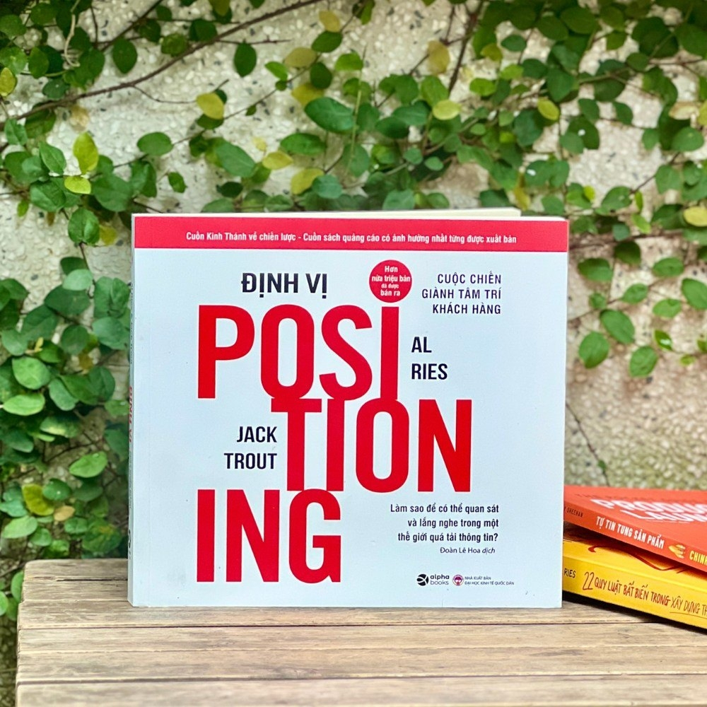 Positioning Book - Positioning: The War That Wins the Customer's Mind ...