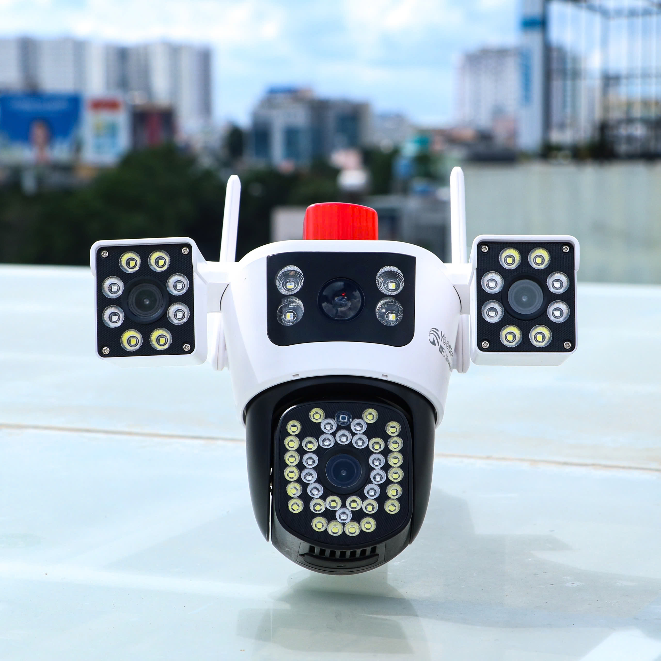 Yoosee Camera 3 EYES INDEPENDENT AIRCRAFT 18MP, rotates 3 eyes at the ...