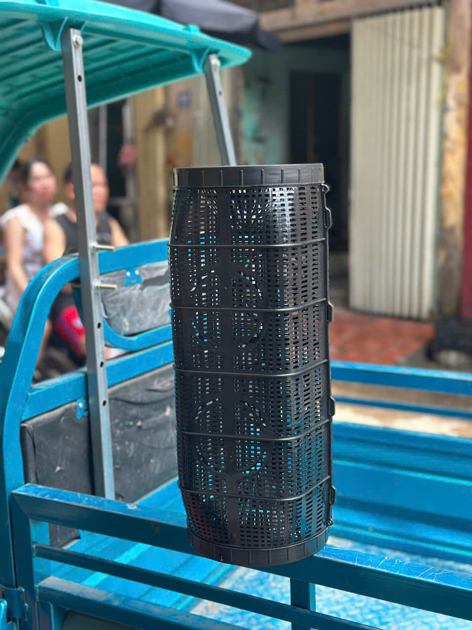 FISH TRAP, SHRIMP, CRAB, FISH NET WITH 2 LARGE DOORS 50cm x 20cm + Free ...