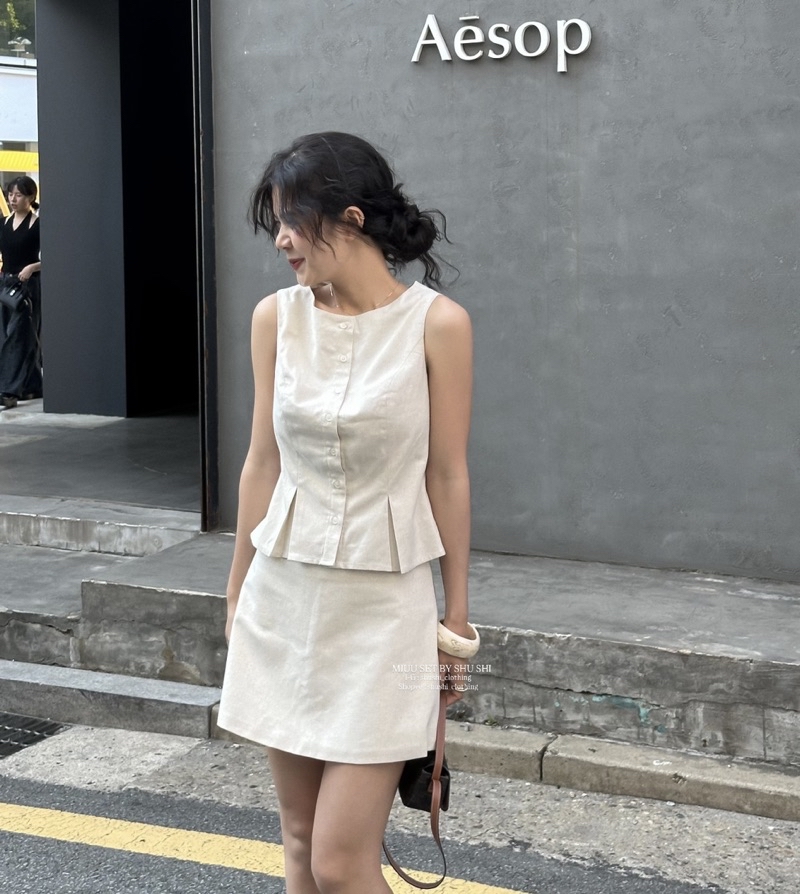Miuu Set | Set Set Sleeveless Short A-Line Skirt (original photo ...