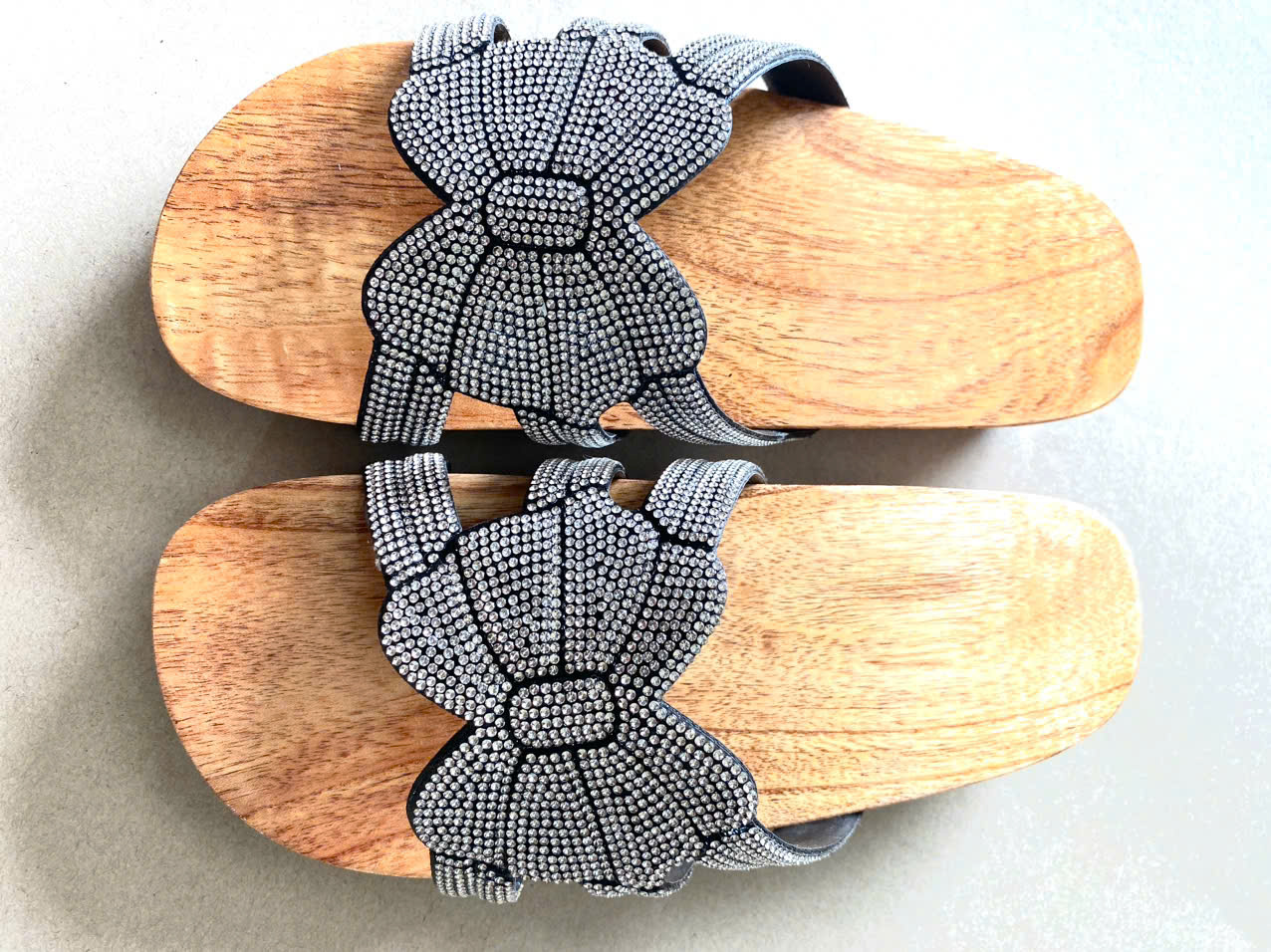 Wooden clogs, Japanese clogs, wooden clogs (factory) | Shopee Malaysia
