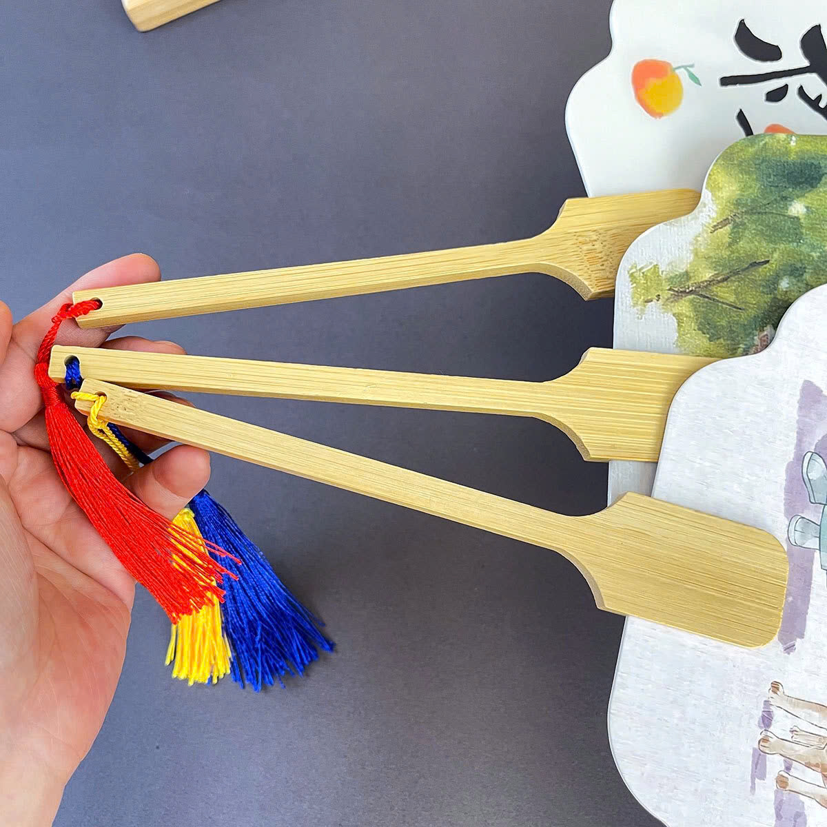 Chinese style hand-held round fan (Free decorative string) | Shopee ...