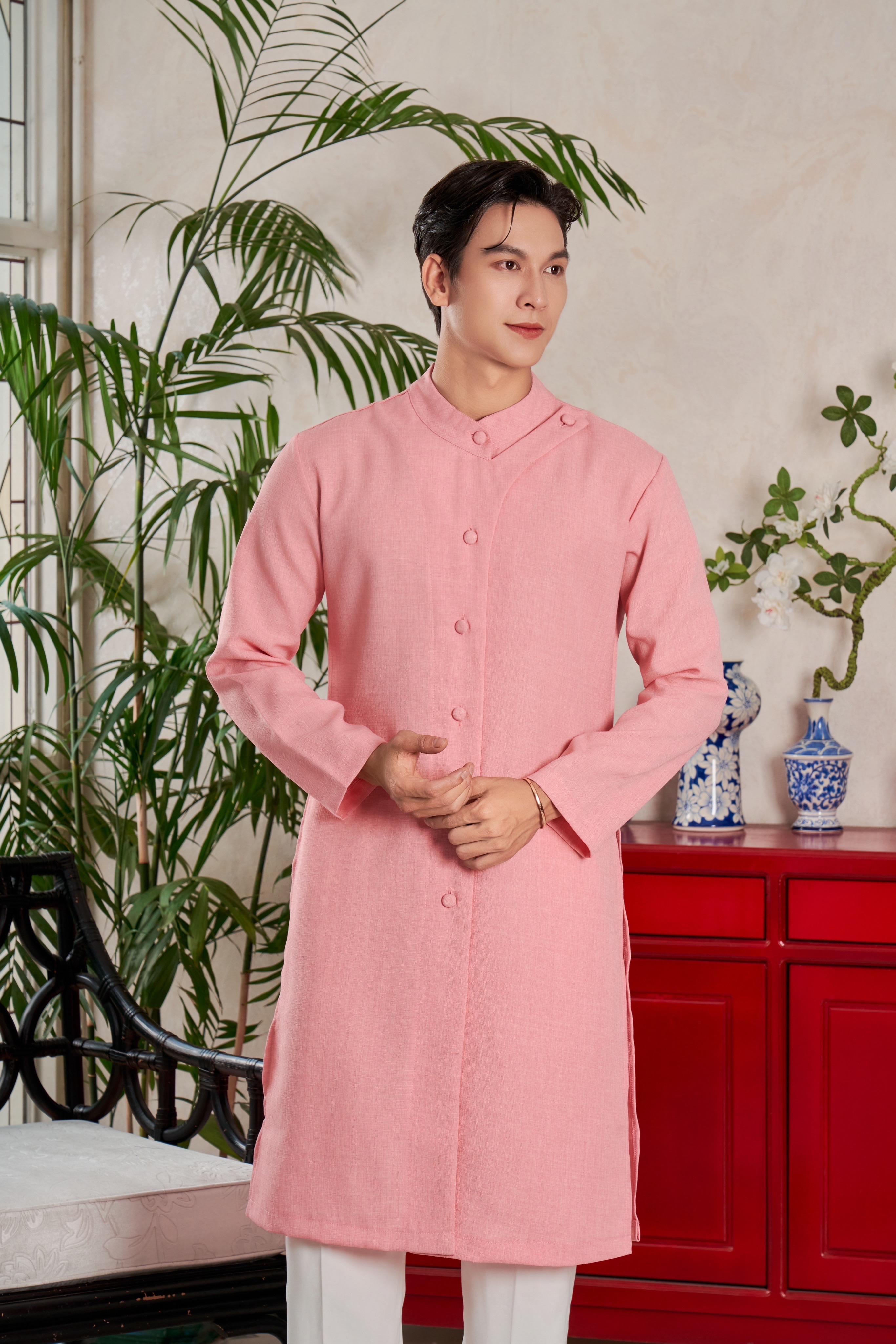 Mr Twins Brand Modified Men's Ao Dai with Buttons Covered in Linen ...