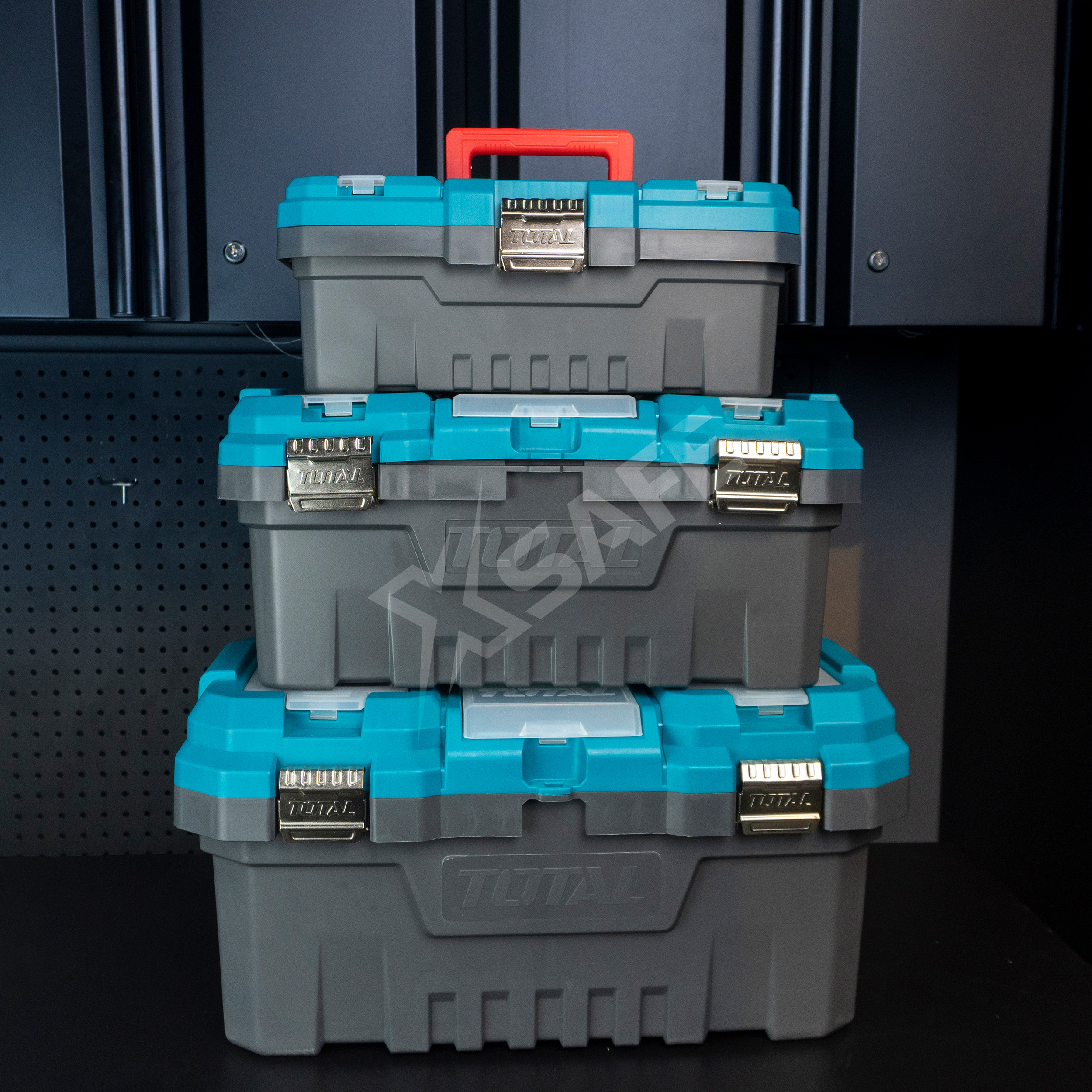 Total 13-20inch multi-purpose tool box PP plastic box for storing heavy-duty, impact-resistant ...