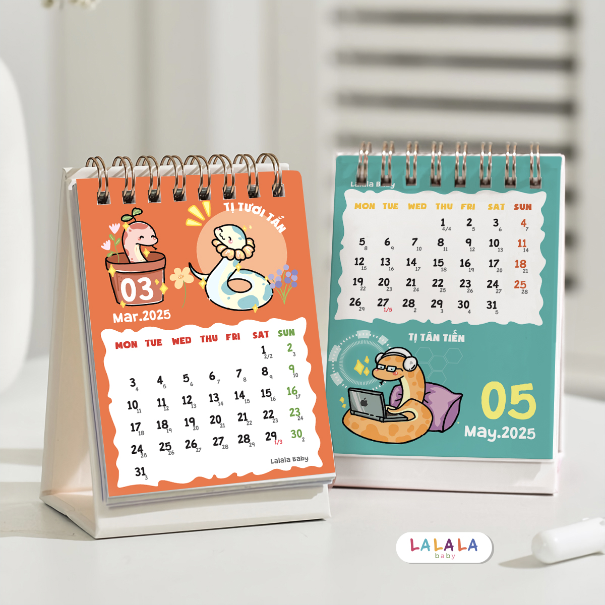 2025 desk Calendar has a cute mini lunar Calendar with notes Calendar ...