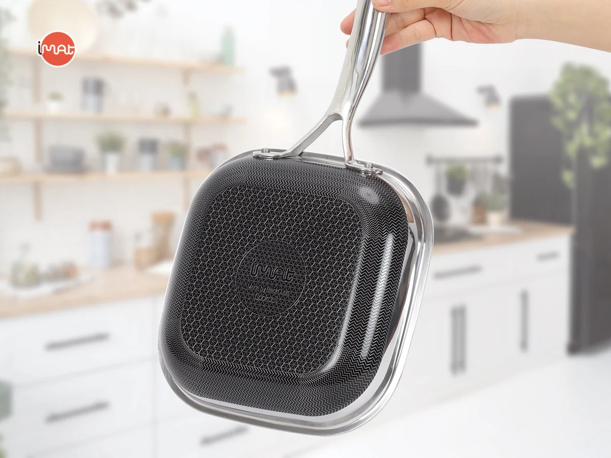 Imat Hybrid 20cm square frying pan with black Ceramic non-stick coating ...