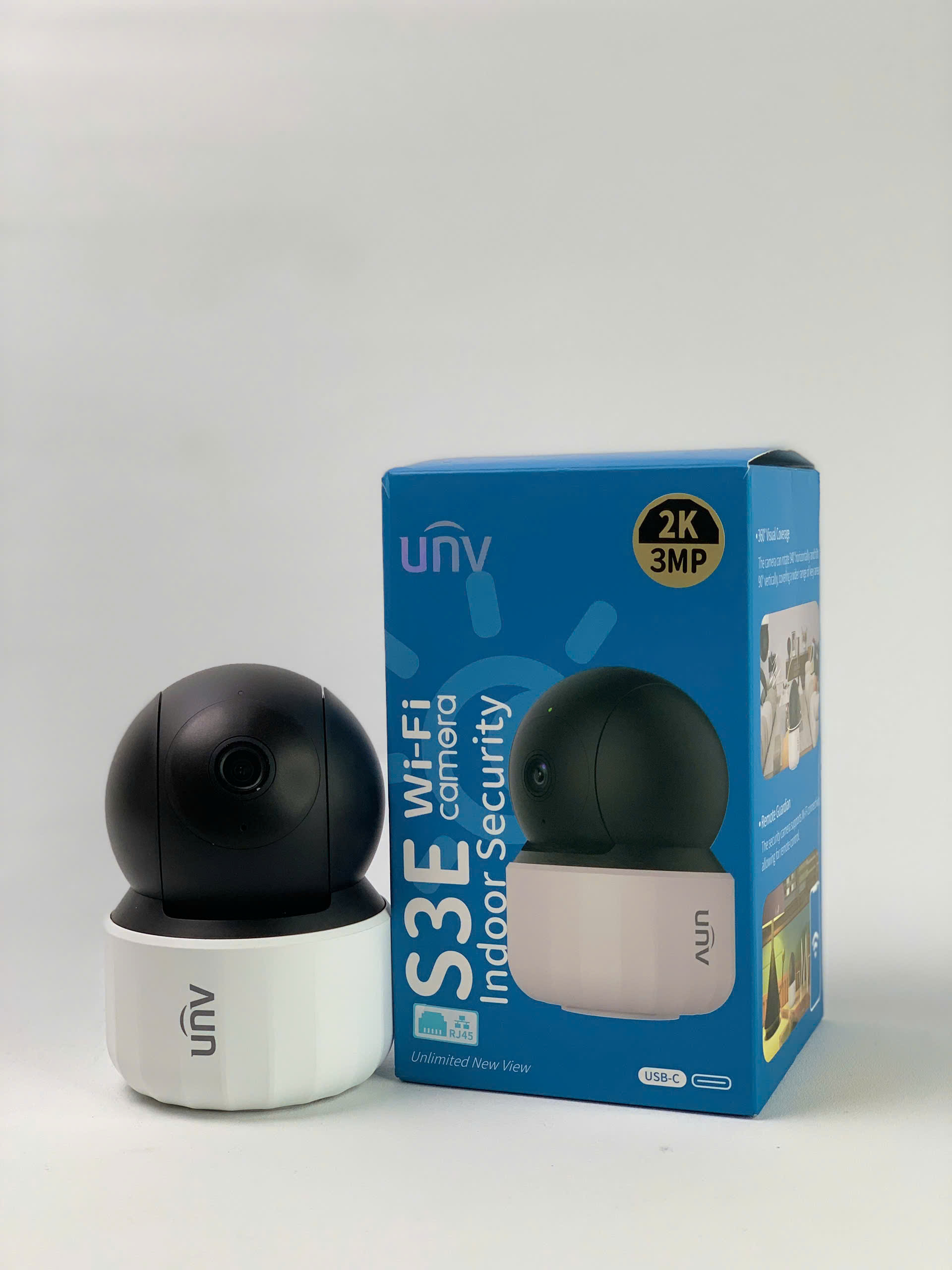 Unv IPCS3EM3 indoor Wifi Camera with 2-way conversation, 360 rotation ...