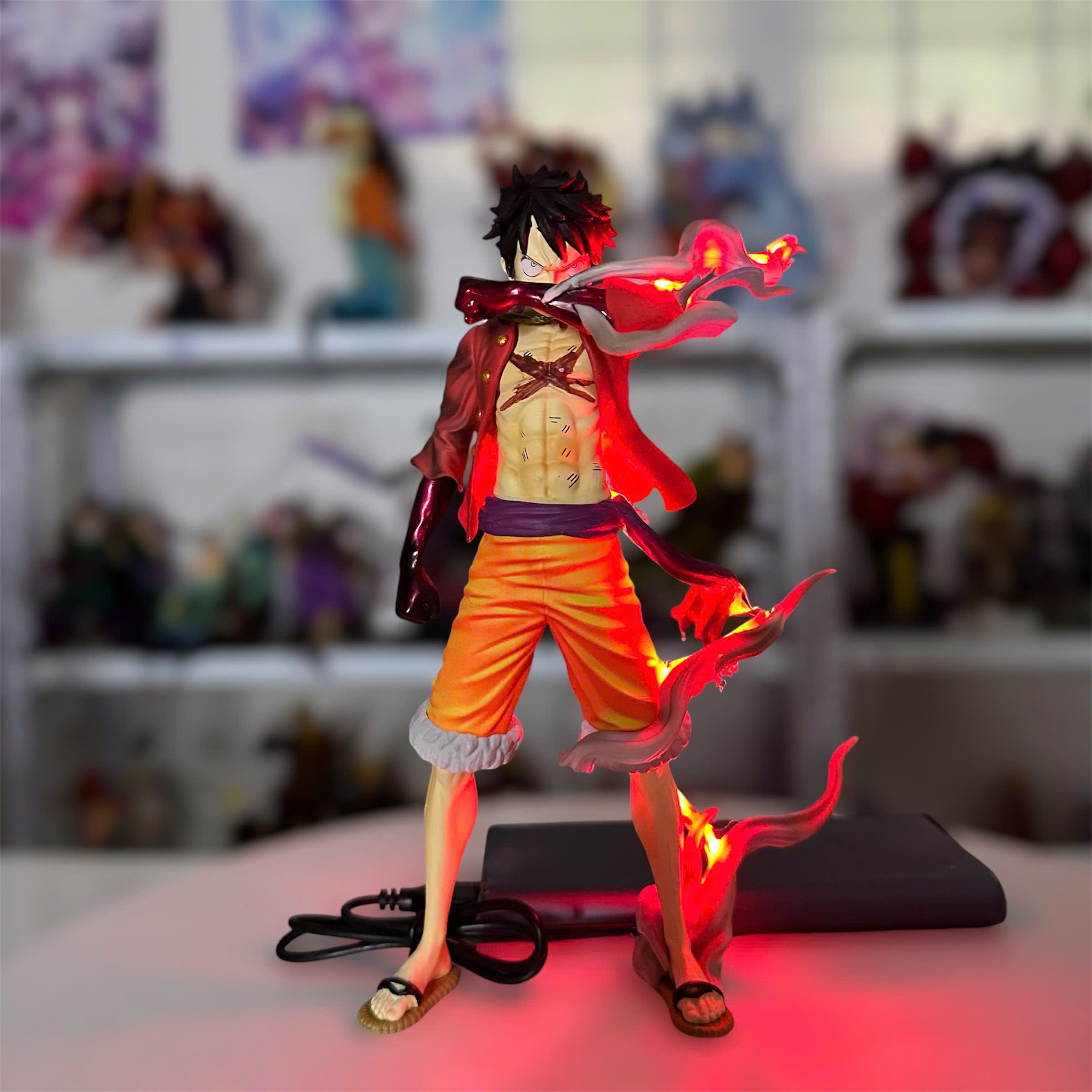 Luffy model blowing hands in ready fighting position 20cm tall - One ...