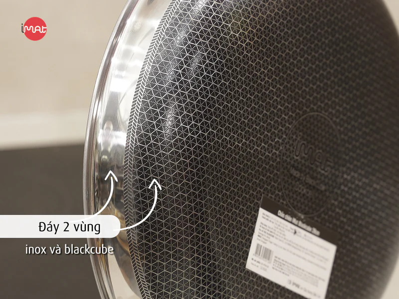 Imat Hybrid Blackcube frying pan with black Ceramic non-stick coating ...