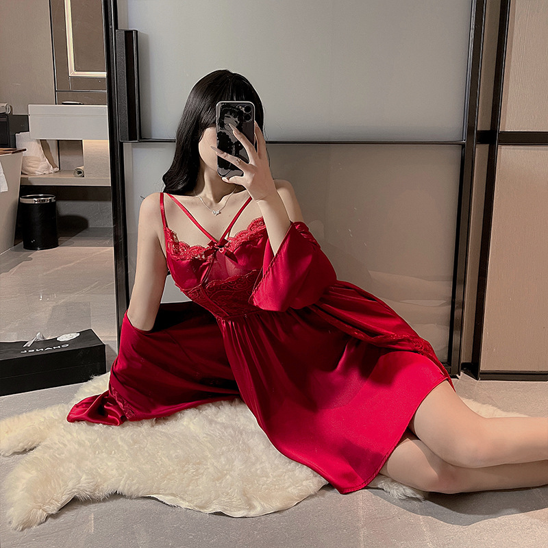 Sexy silk nightgown with padded bust and lace, super pretty and seductive black and red 2-strap ...