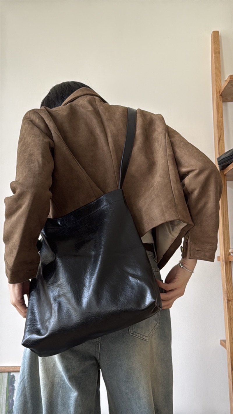 [ Free Charm & Leather Pouch ] AOGI xideマギ Basic Leather Tote - AOGI ...