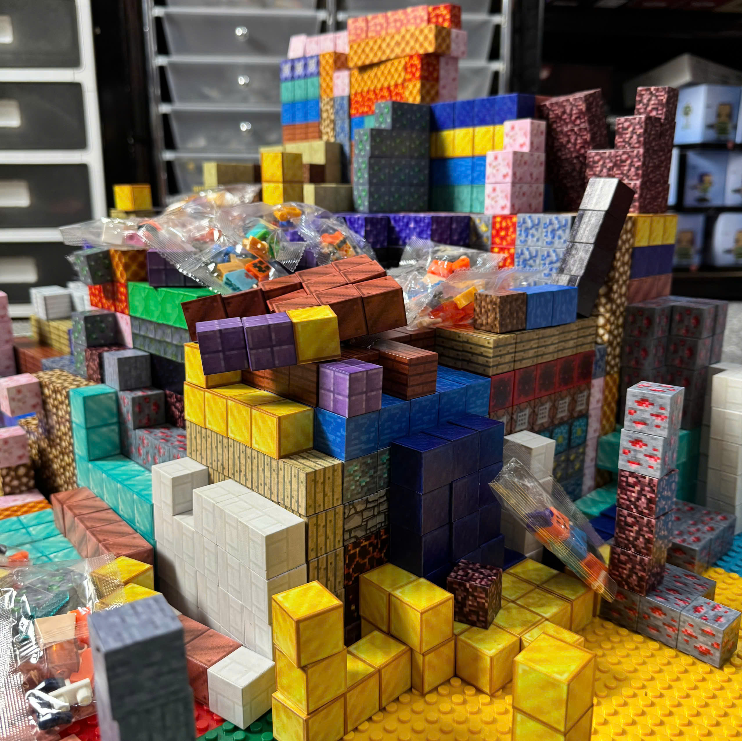 (Random Brick) Magnetic Assembly Toy Blocks Minecraft Male Magnetic ...