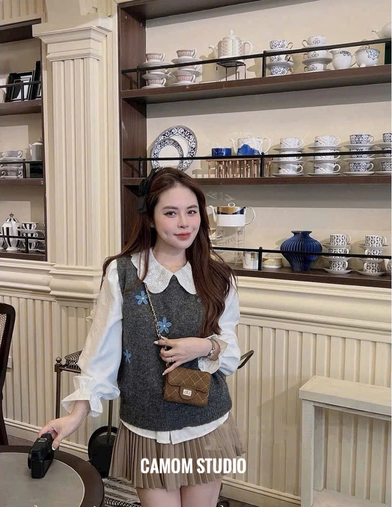 GL60 CUTE KOREAN STYLE ROUND NECK EMBROIDERED WOOL GILE, FLOWER ...