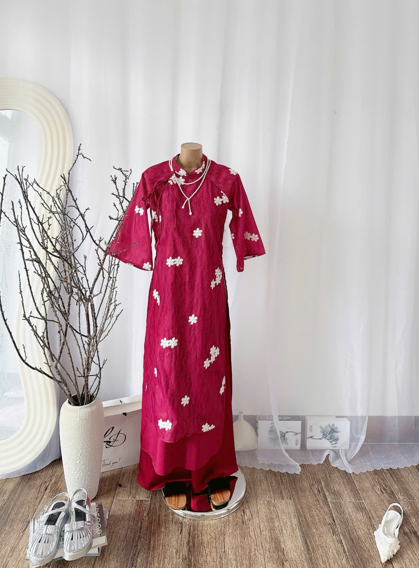 (WITH BIGSIZE) UYEN AN innovative ao dai with floral motifs and bows ...
