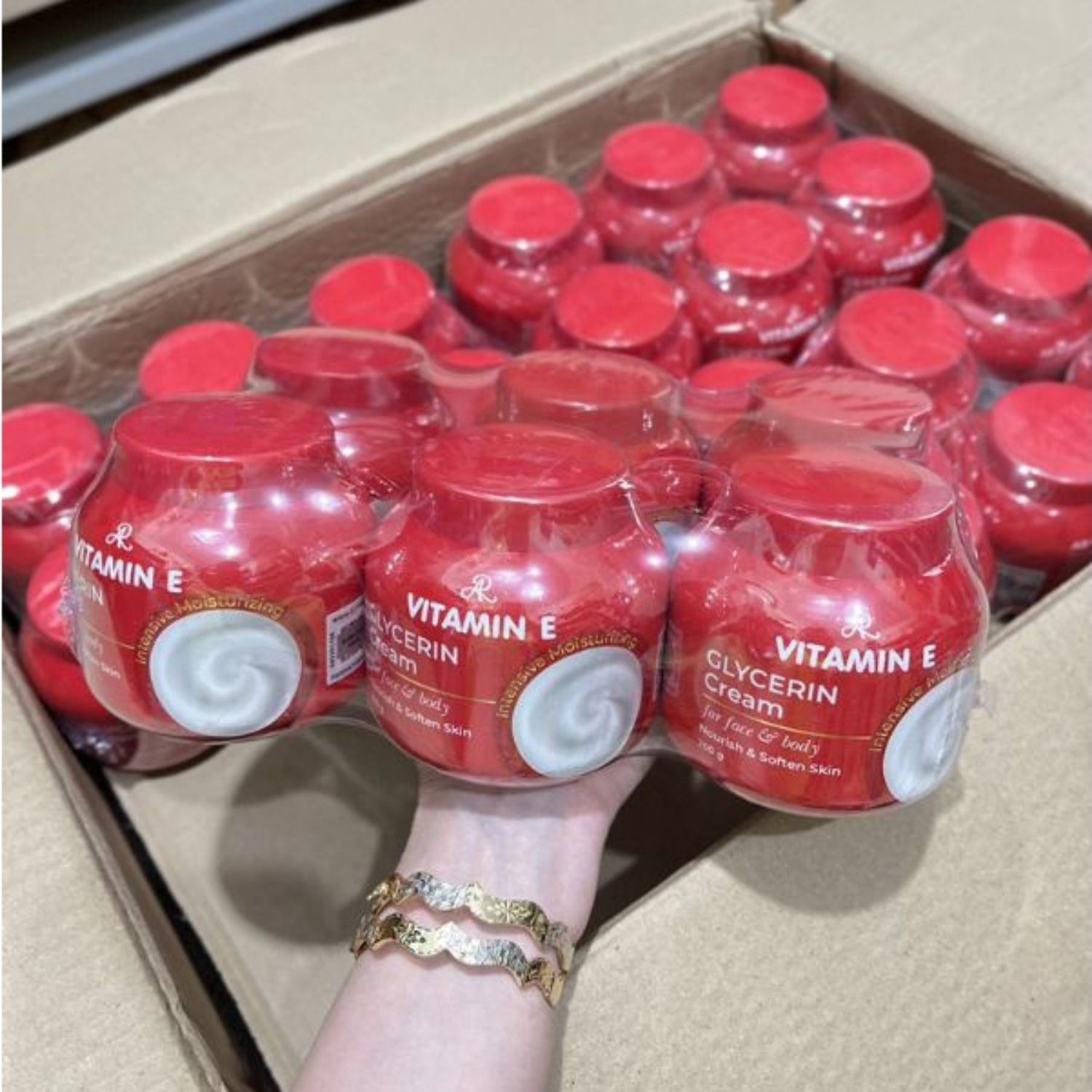 Glycerin red Vitamin E skin whitening cream - nourishes, smoothes ...