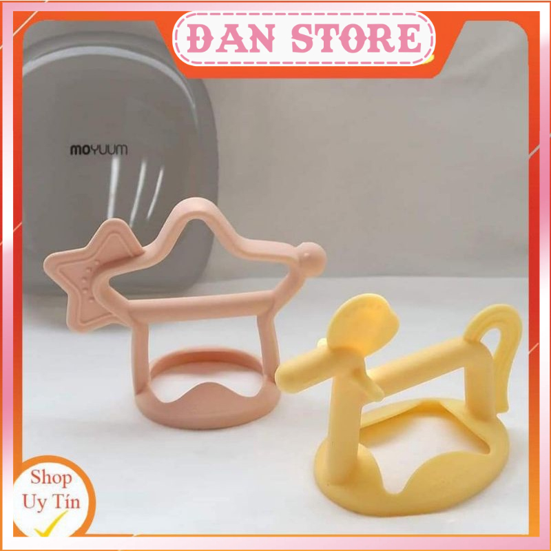 Genuine star/pony/bird/bird Moyuum teether in HCM, premium Korean ...